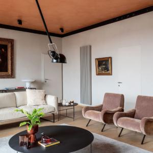 Una casa con mobile passante per dividere soggiorno e zona pranzo ...